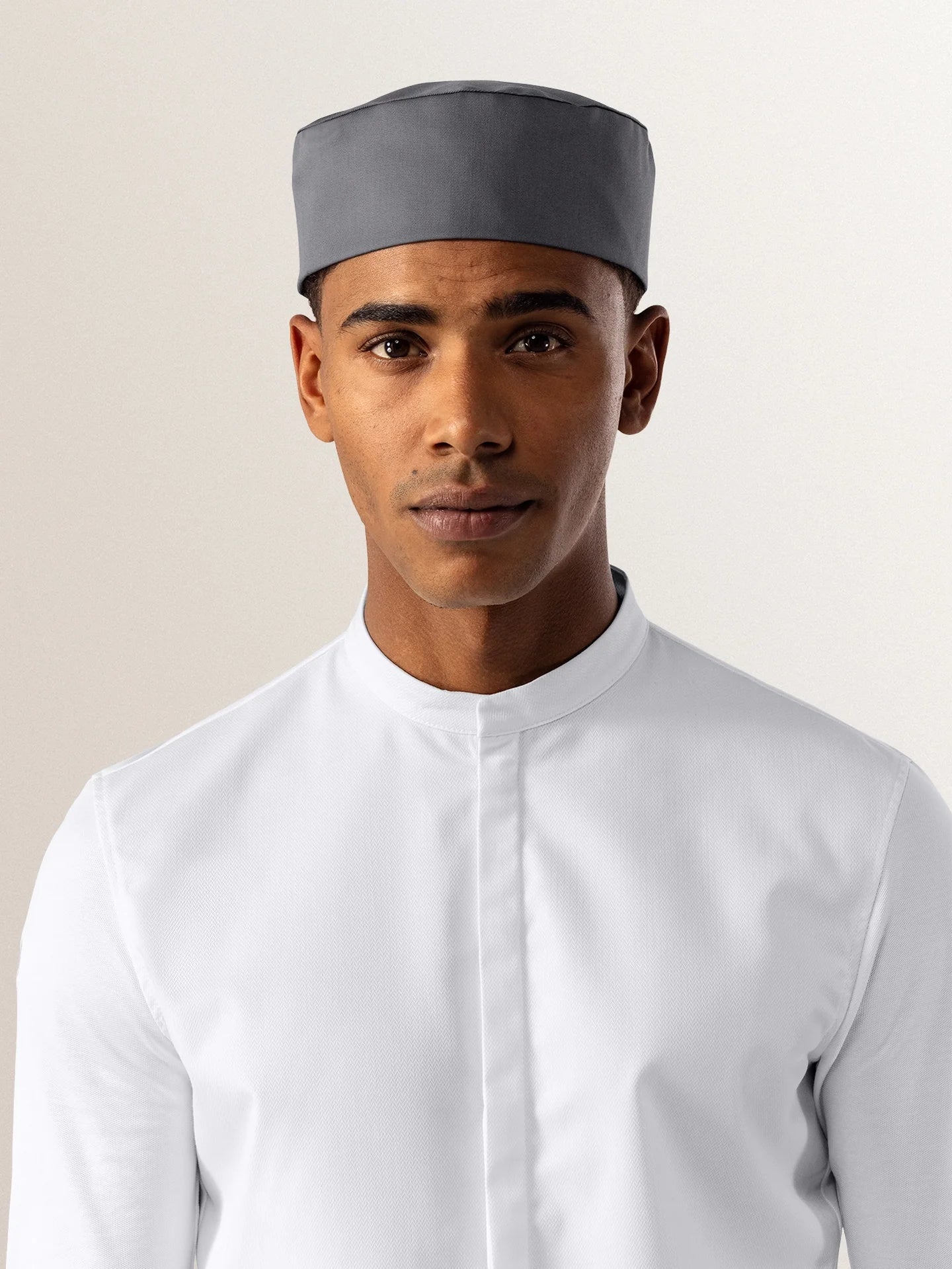 Chef Hat Fez Nimbus Grey de Le Nouveau Chef